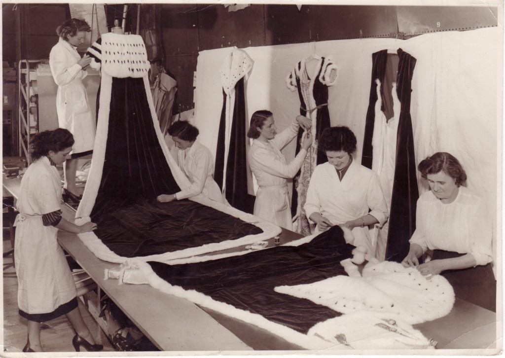 The Empty Dress – Lisa Sheppy